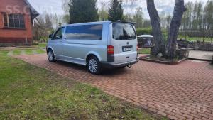 Volkswagen Transporter 2010 in Riga, with an engine capacity of 1.90 L and mileage of 365 thousand km for 8500 €, photo 3 on AUTOMOTO.COM.LV