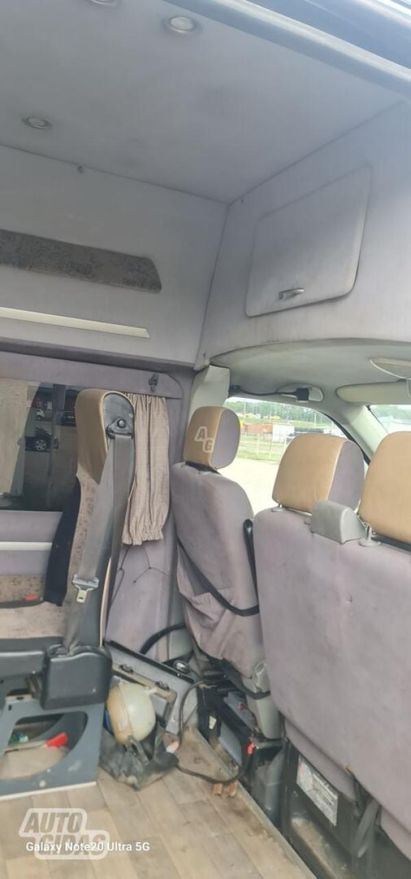 Volkswagen Transporter 2010 Viļņa, ar dzinēja tilpumu 2.50 L un nobraukumu 420 tūkst. km par 3900 €, foto 7 vietnē AUTOMOTO.COM.LV