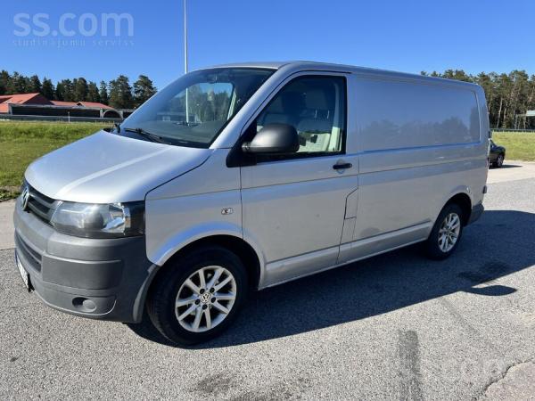 Volkswagen Transporter 2011 Rīga, ar dzinēja tilpumu 2.00 L un nobraukumu 274 tūkst. km par 1600 €, foto 5 vietnē AUTOMOTO.COM.LV