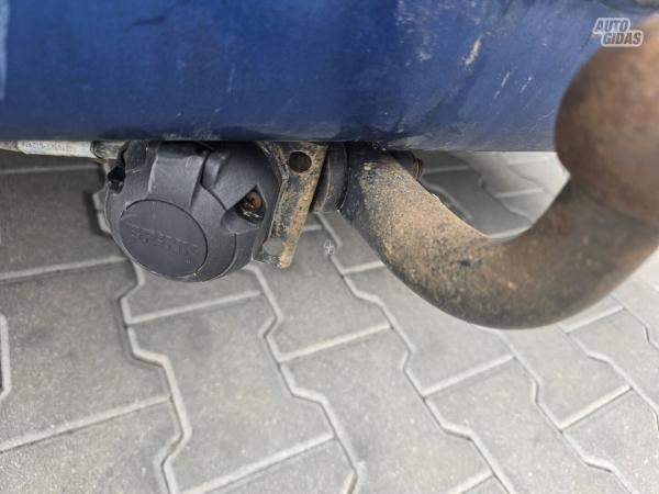 Volkswagen Transporter 2011 in Siauliai, with an engine capacity of 2.00 L and mileage of 282 thousand km for 12500 €, photo 8 on AUTOMOTO.COM.LV