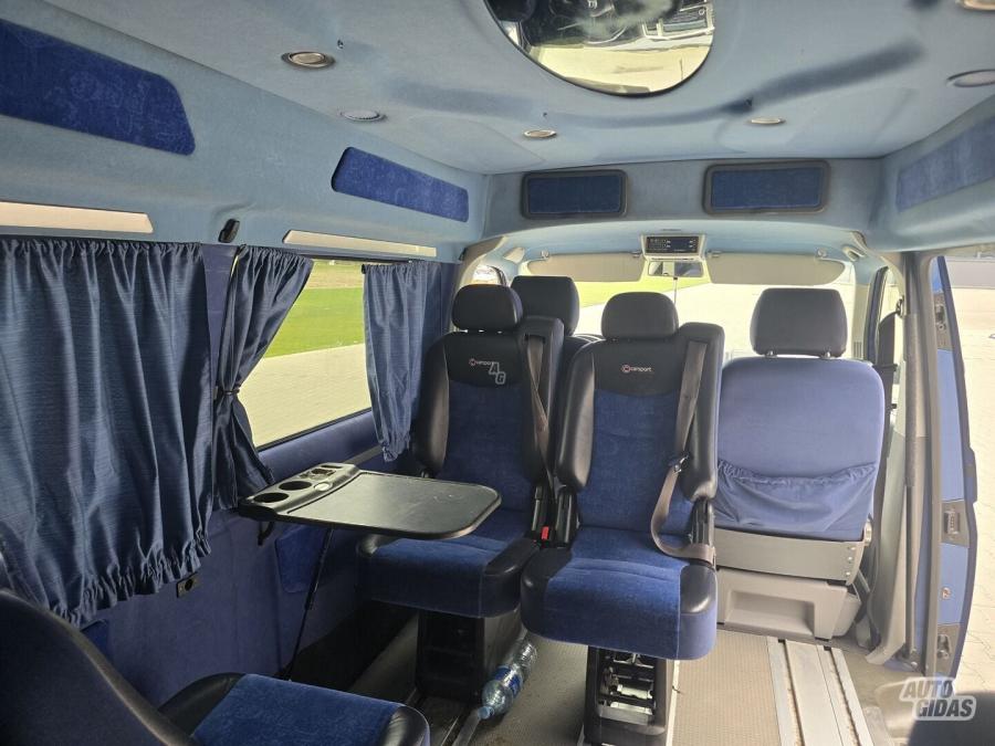 Volkswagen Transporter 2011 Šauļi, ar dzinēja tilpumu 2.00 L un nobraukumu 282 tūkst. km par 12500 €, foto 16 vietnē AUTOMOTO.COM.LV
