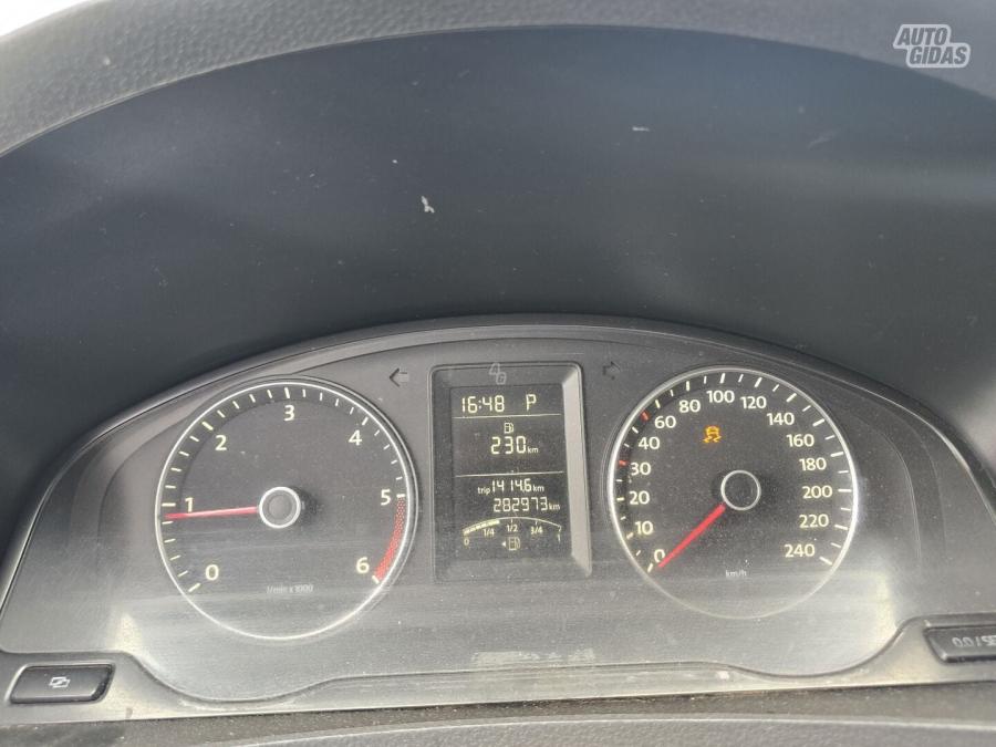 Volkswagen Transporter 2011 Šauļi, ar dzinēja tilpumu 2.00 L un nobraukumu 282 tūkst. km par 12500 €, foto 23 vietnē AUTOMOTO.COM.LV