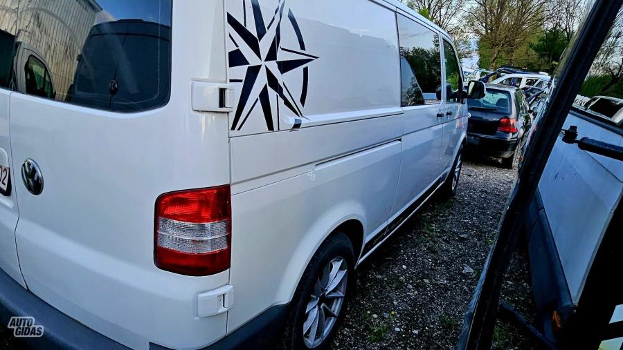 Volkswagen Transporter 2011 Kaišiadorys, ar dzinēja tilpumu 2.00 L un nobraukumu 300 tūkst. km par 8300 €, foto 4 vietnē AUTOMOTO.COM.LV