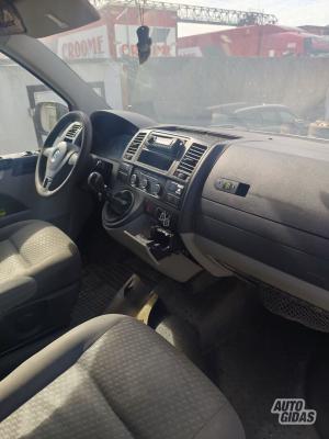 Volkswagen Transporter 2012 in Kaunas, with an engine capacity of 2.00 L and mileage of 470 thousand km for 2700 €, photo 4 on AUTOMOTO.COM.LV