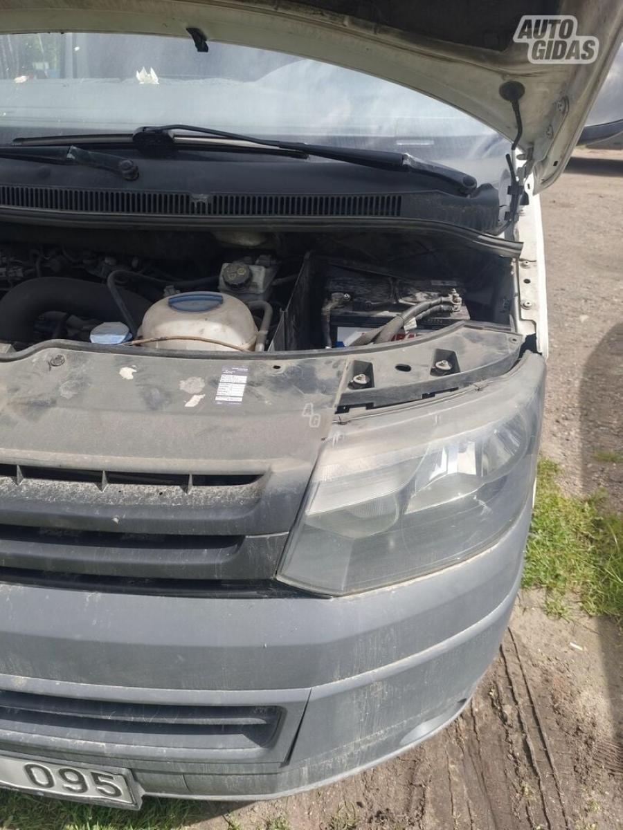 Volkswagen Transporter 2012 in Kaunas, with an engine capacity of 2.00 L and mileage of 470 thousand km for 2700 €, photo 7 on AUTOMOTO.COM.LV