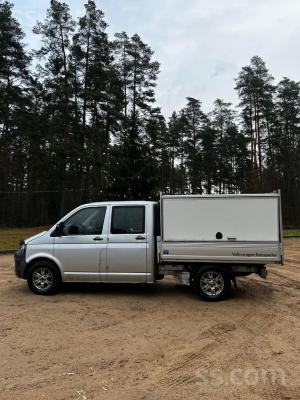 Volkswagen Transporter 2013 Preiļi, ar dzinēja tilpumu 2.00 L un nobraukumu 288 tūkst. km par 7900 €, foto 5 vietnē AUTOMOTO.COM.LV
