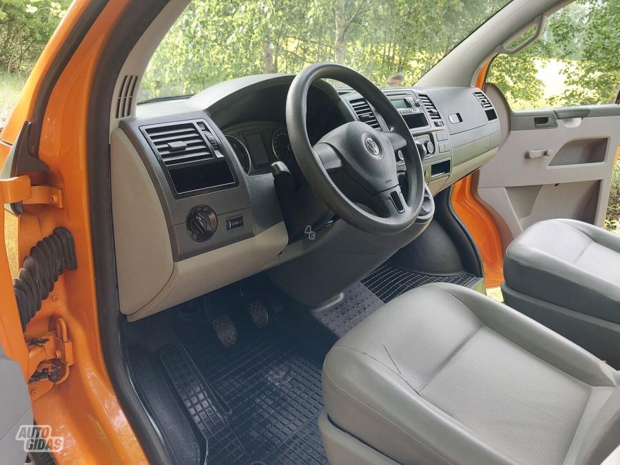Volkswagen Transporter 2014 Marijampole, ar dzinēja tilpumu 2.00 L un nobraukumu 195 tūkst. km par 9999 €, foto 17 vietnē AUTOMOTO.COM.LV