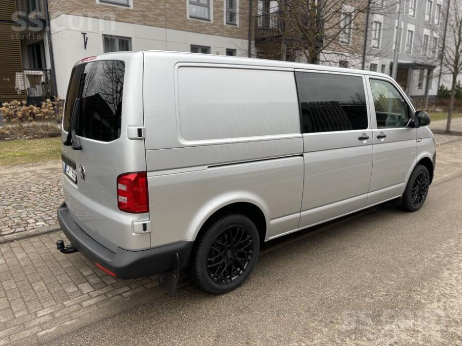 Volkswagen Transporter 2019 Rīga, ar dzinēja tilpumu 2.00 L un nobraukumu 133 tūkst. km par 19900 €, foto 4 vietnē AUTOMOTO.COM.LV