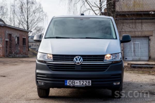 Volkswagen Transporter 2020 in Cesis, with an engine capacity of 2.00 L and mileage of 204 thousand km for 17900 €, photo 2 on AUTOMOTO.COM.LV