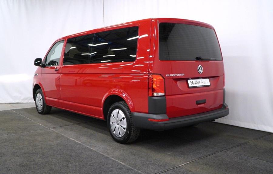 Volkswagen Transporter 2021 Tallina, ar dzinēja tilpumu 2.00 L un nobraukumu 44 tūkst. km par 25900 €, foto 4 vietnē AUTOMOTO.COM.LV