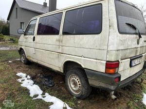 Volkswagen Transporter 1991 Varėna, ar dzinēja tilpumu 2.40 L un nobraukumu 400 tūkst. km par 500 €, foto 3 vietnē AUTOMOTO.COM.LV