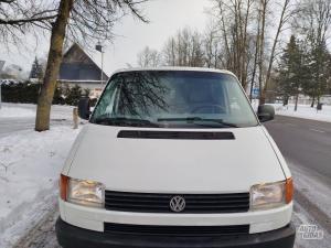 Volkswagen Transporter 1994 Viļņa, ar dzinēja tilpumu 1.90 L un nobraukumu 400 tūkst. km par 1950 €, foto  vietnē AUTOMOTO.COM.LV