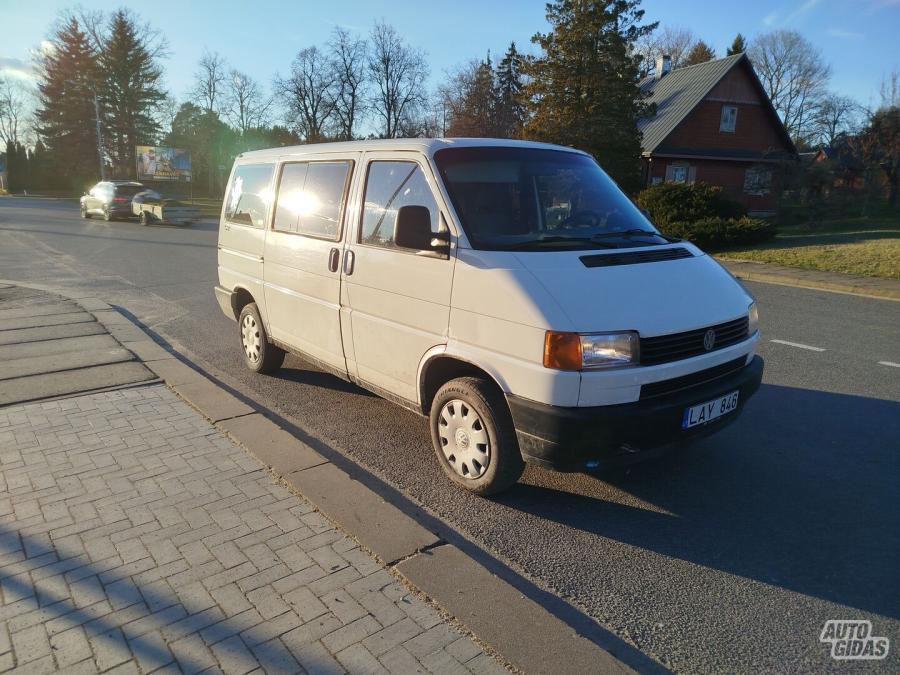 Volkswagen Transporter 1995 in Vilnius, with an engine capacity of 1.90 L and mileage of 400 thousand km for 1450 €, photo 1 on AUTOMOTO.COM.LV