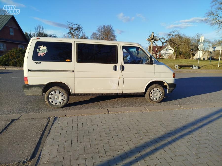 Volkswagen Transporter 1995 in Vilnius, with an engine capacity of 1.90 L and mileage of 400 thousand km for 1450 €, photo 4 on AUTOMOTO.COM.LV