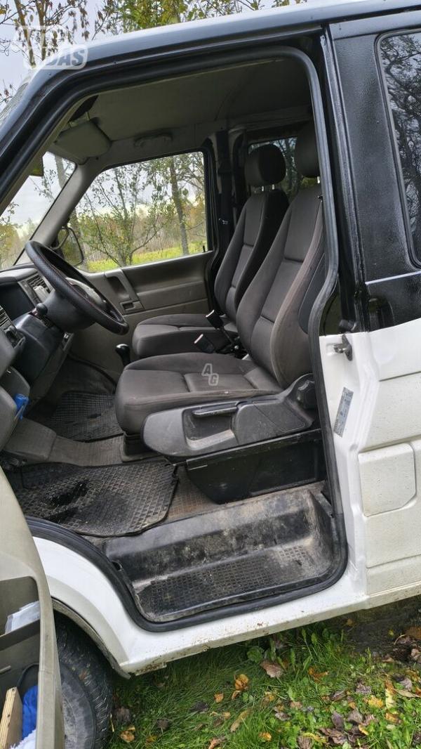Volkswagen Transporter 1996 Utena, ar dzinēja tilpumu 2.40 L un nobraukumu 383 tūkst. km par 3950 €, foto 6 vietnē AUTOMOTO.COM.LV