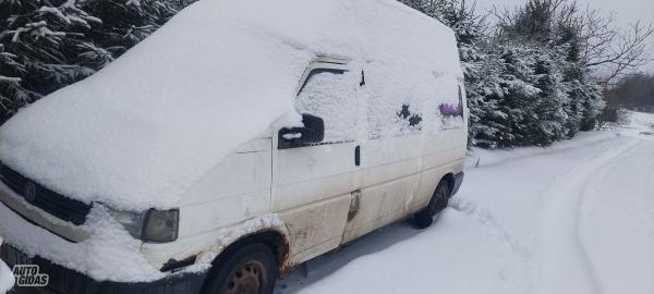 Volkswagen Transporter 2000 in Vilnius, with an engine capacity of 2.50 L and mileage of 333 thousand km for 999 €, photo 1 on AUTOMOTO.COM.LV