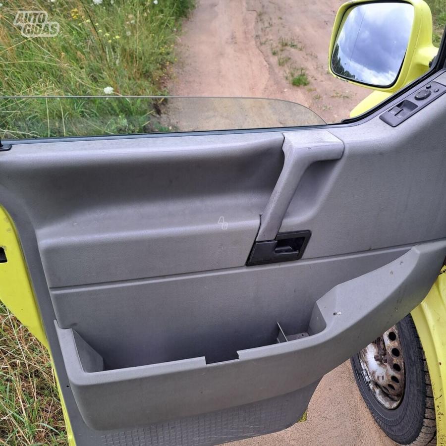 Volkswagen Transporter 2002 Alīta, ar dzinēja tilpumu 2.50 L un nobraukumu 279 tūkst. km par 800 €, foto 9 vietnē AUTOMOTO.COM.LV