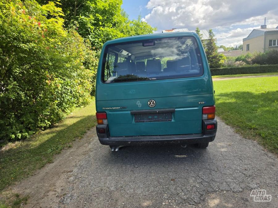 Volkswagen Transporter 2003 Viļņa, ar dzinēja tilpumu 2.50 L un nobraukumu 365 tūkst. km par 5250 €, foto 10 vietnē AUTOMOTO.COM.LV