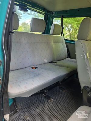 Volkswagen Transporter 2003 Viļņa, ar dzinēja tilpumu 2.50 L un nobraukumu 365 tūkst. km par 5250 €, foto 16 vietnē AUTOMOTO.COM.LV