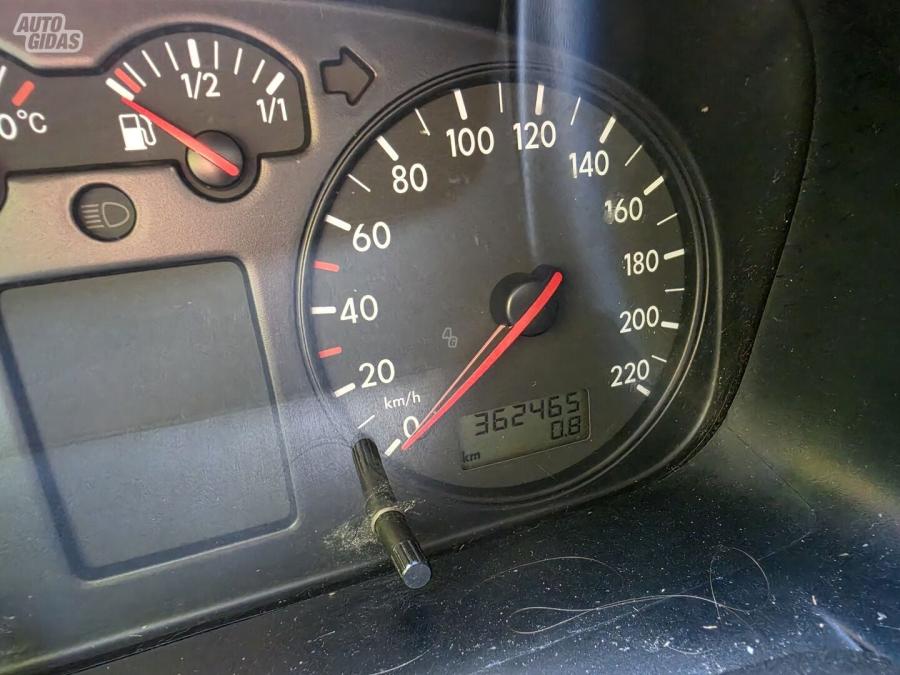 Volkswagen Transporter 2003 Viļņa, ar dzinēja tilpumu 2.50 L un nobraukumu 365 tūkst. km par 5250 €, foto 22 vietnē AUTOMOTO.COM.LV