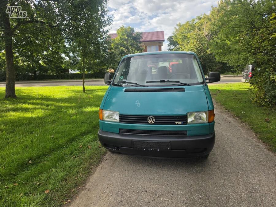 Volkswagen Transporter 2004 in Vilnius, with an engine capacity of 2.50 L and mileage of 363 thousand km for 4950 €, photo 6 on AUTOMOTO.COM.LV