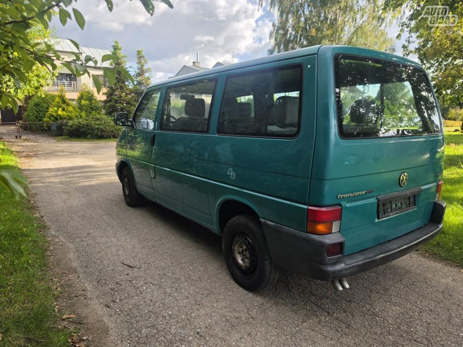 Volkswagen Transporter 2004 in Vilnius, with an engine capacity of 2.50 L and mileage of 363 thousand km for 4950 €, photo 8 on AUTOMOTO.COM.LV
