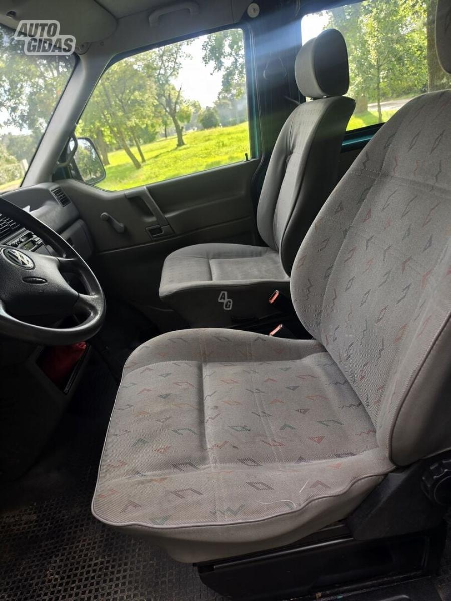 Volkswagen Transporter 2004 in Vilnius, with an engine capacity of 2.50 L and mileage of 363 thousand km for 4950 €, photo 14 on AUTOMOTO.COM.LV