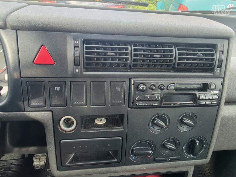 Volkswagen Transporter 2004 in Vilnius, with an engine capacity of 2.50 L and mileage of 363 thousand km for 4950 €, photo 29 on AUTOMOTO.COM.LV