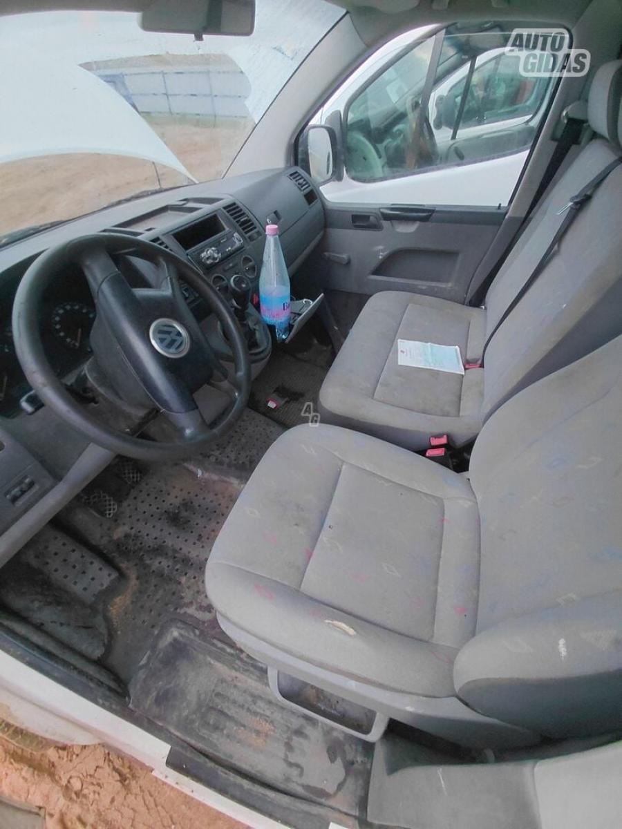 Volkswagen Transporter 2006 Alīta, ar dzinēja tilpumu 1.90 L un nobraukumu 300 tūkst. km par 950 €, foto 9 vietnē AUTOMOTO.COM.LV