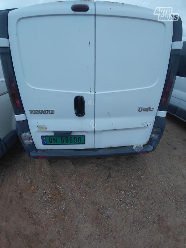 Volkswagen Transporter 2006 Alīta, ar dzinēja tilpumu 1.90 L un nobraukumu 300 tūkst. km par 950 €, foto 10 vietnē AUTOMOTO.COM.LV