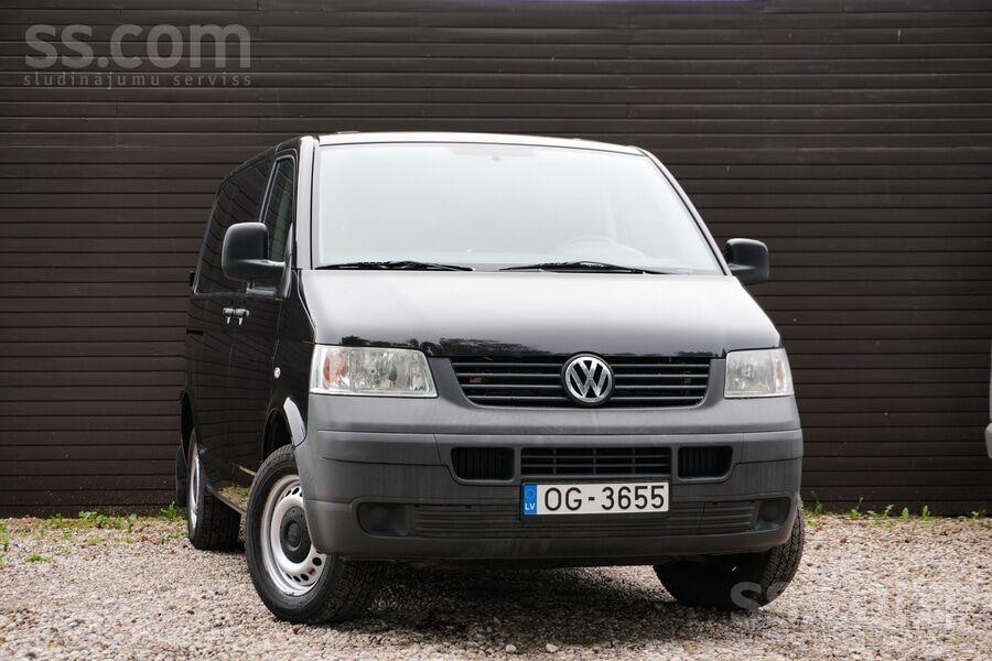Volkswagen Transporter 2008 in Riga, with an engine capacity of 2.50 L and mileage of 300 thousand km for 8990 €, photo 3 on AUTOMOTO.COM.LV