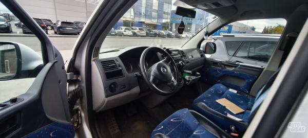 Volkswagen Transporter 2010 Viļņa, ar dzinēja tilpumu 2.00 L un nobraukumu 333 tūkst. km par 7000 €, foto 4 vietnē AUTOMOTO.COM.LV