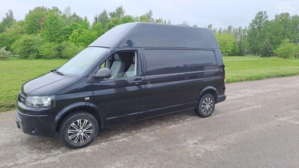 Volkswagen Transporter 2010 in Vilnius, with an engine capacity of 2.00 L and mileage of 367 thousand km for 8250 €, photo 3 on AUTOMOTO.COM.LV