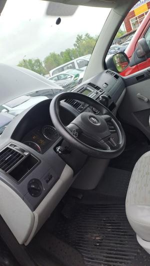Volkswagen Transporter 2010 Viļņa, ar dzinēja tilpumu 2.00 L un nobraukumu 367 tūkst. km par 8250 €, foto 15 vietnē AUTOMOTO.COM.LV