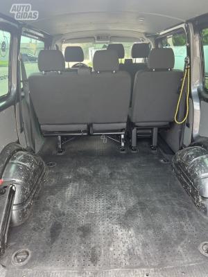 Volkswagen Transporter 2010 Šakiai, ar dzinēja tilpumu 2.00 L un nobraukumu 412 tūkst. km par 6000 €, foto 11 vietnē AUTOMOTO.COM.LV