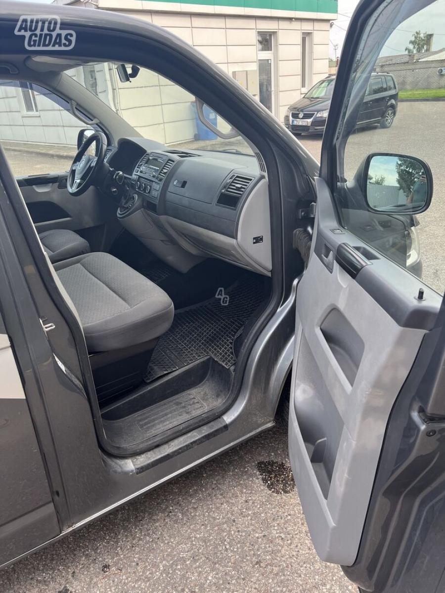Volkswagen Transporter 2010 Šakiai, ar dzinēja tilpumu 2.00 L un nobraukumu 412 tūkst. km par 5500 €, foto 8 vietnē AUTOMOTO.COM.LV