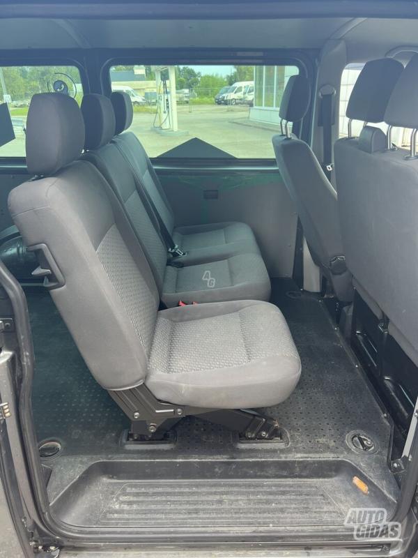 Volkswagen Transporter 2010 Šakiai, ar dzinēja tilpumu 2.00 L un nobraukumu 412 tūkst. km par 5500 €, foto 9 vietnē AUTOMOTO.COM.LV