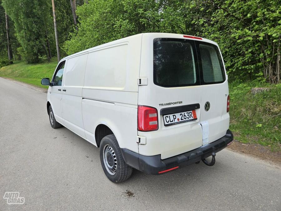 Volkswagen Transporter 2018 Prienai, ar dzinēja tilpumu 2.00 L un nobraukumu 249 tūkst. km par 7000 €, foto 8 vietnē AUTOMOTO.COM.LV