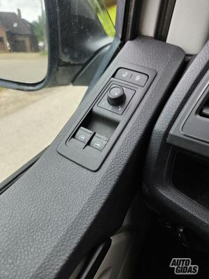Volkswagen Transporter 2018 Prienai, ar dzinēja tilpumu 2.00 L un nobraukumu 249 tūkst. km par 7000 €, foto 17 vietnē AUTOMOTO.COM.LV
