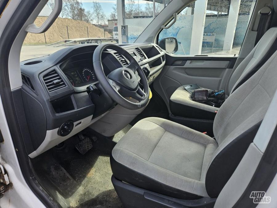 Volkswagen Transporter 2018 Prienai, ar dzinēja tilpumu 2.00 L un nobraukumu 249 tūkst. km par 7000 €, foto 20 vietnē AUTOMOTO.COM.LV