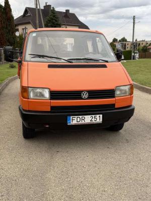 Oranžs Volkswagen Transporter 1992 Šauļi, ar dzinēja tilpumu 2.37 L un nobraukumu 250 tūkst. km par 1700 €, foto 3 vietnē AUTOMOTO.COM.LV