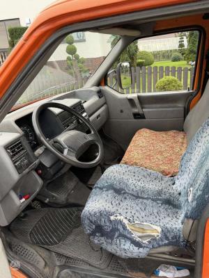 Oranžs Volkswagen Transporter 1992 Šauļi, ar dzinēja tilpumu 2.37 L un nobraukumu 250 tūkst. km par 1700 €, foto 11 vietnē AUTOMOTO.COM.LV