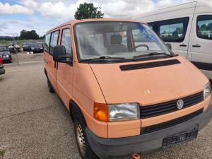 Oranžs Volkswagen Transporter 1993 Marijampole, ar dzinēja tilpumu 2.40 L un nobraukumu 333 tūkst. km par 1750 €, foto 14 vietnē AUTOMOTO.COM.LV