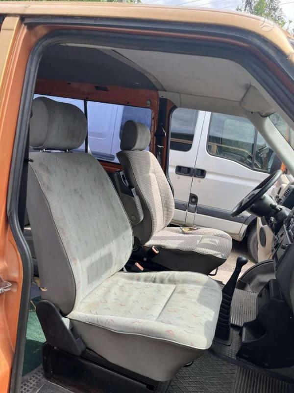 Oranžs Volkswagen Transporter 1996 Mažeikiai, ar dzinēja tilpumu 2.50 L un nobraukumu 460 tūkst. km par 1400 €, foto 6 vietnē AUTOMOTO.COM.LV