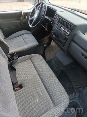 Oranžs Volkswagen Transporter 1998 Saldus, ar dzinēja tilpumu 1.90 L un nobraukumu 0 tūkst. km par 1300 €, foto 7 vietnē AUTOMOTO.COM.LV