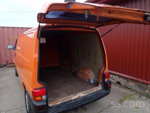 Oranžs Volkswagen Transporter 1998 Liepāja, ar dzinēja tilpumu 2.50 L un nobraukumu 433 tūkst. km par 4950 €, foto 6 vietnē AUTOMOTO.COM.LV