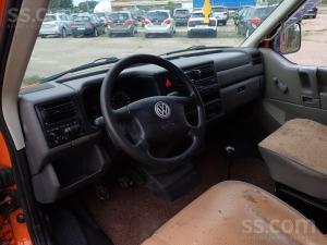 Oranžs Volkswagen Transporter 1998 Liepāja, ar dzinēja tilpumu 2.50 L un nobraukumu 433 tūkst. km par 4950 €, foto 9 vietnē AUTOMOTO.COM.LV