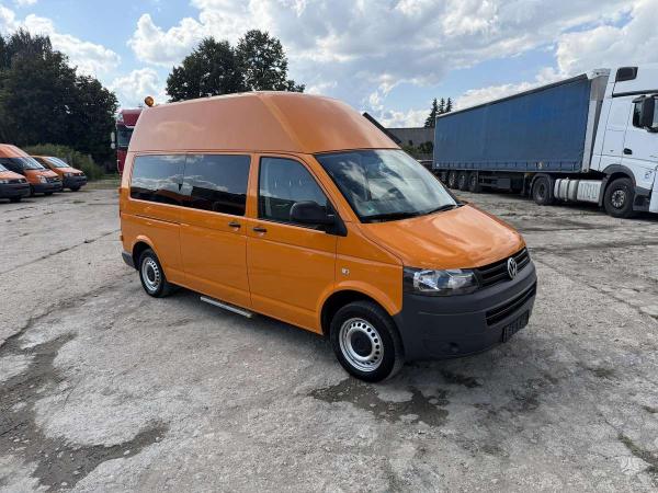Orange Volkswagen Transporter 2011 in Kelme, with an engine capacity of 2.00 L and mileage of 310 thousand km for 10800 €, photo 8 on AUTOMOTO.COM.LV