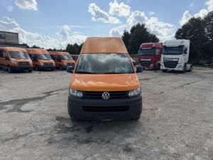Orange Volkswagen Transporter 2011 in Kelme, with an engine capacity of 2.00 L and mileage of 310 thousand km for 10800 €, photo 9 on AUTOMOTO.COM.LV
