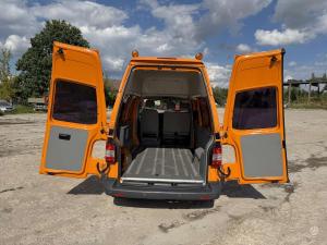 Orange Volkswagen Transporter 2011 in Kelme, with an engine capacity of 2.00 L and mileage of 310 thousand km for 10800 €, photo 16 on AUTOMOTO.COM.LV